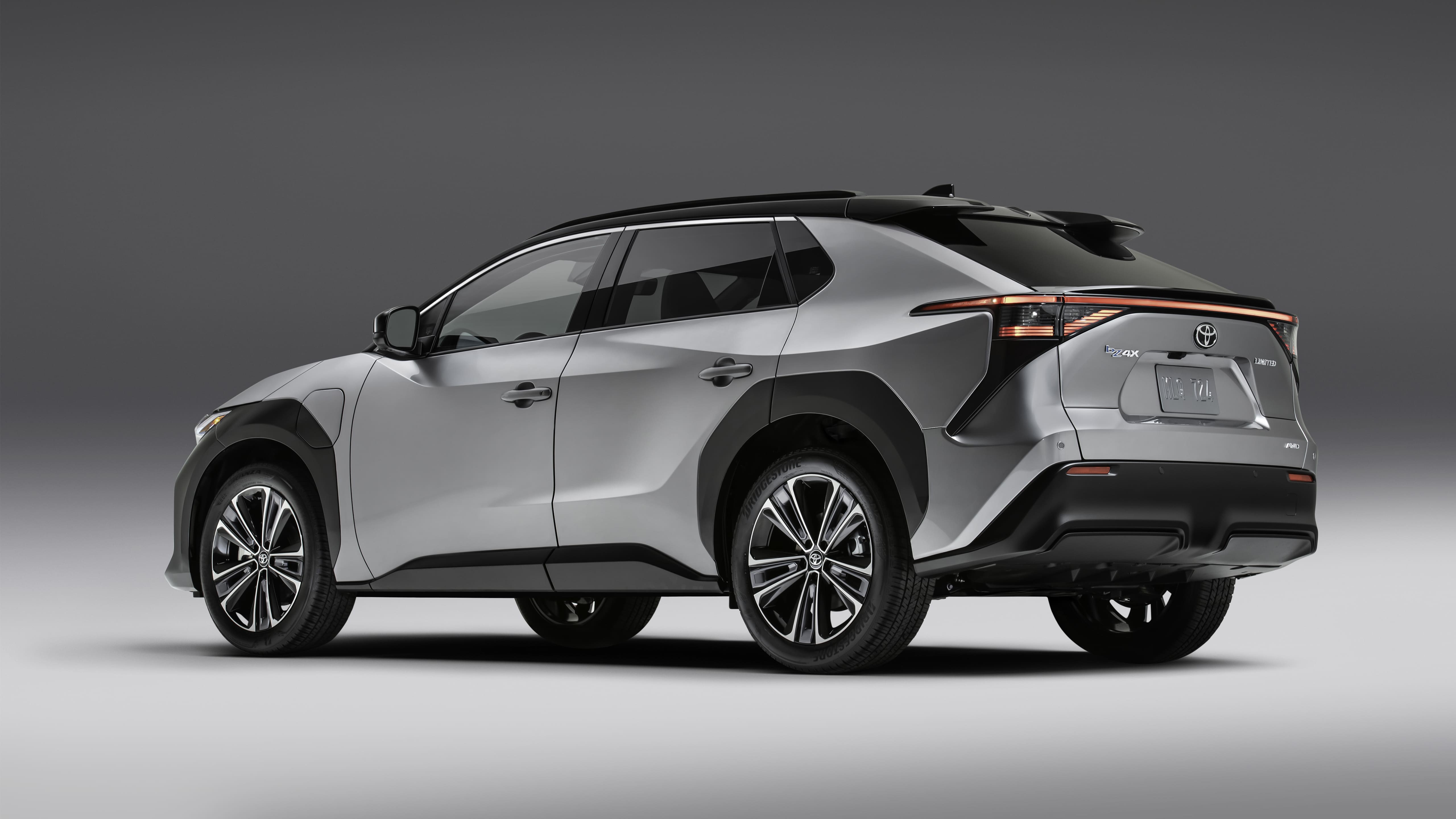 Daftar Mobil Listrik dan Hybrid Toyota di Indonesia, Apa Saja? - Setir ...