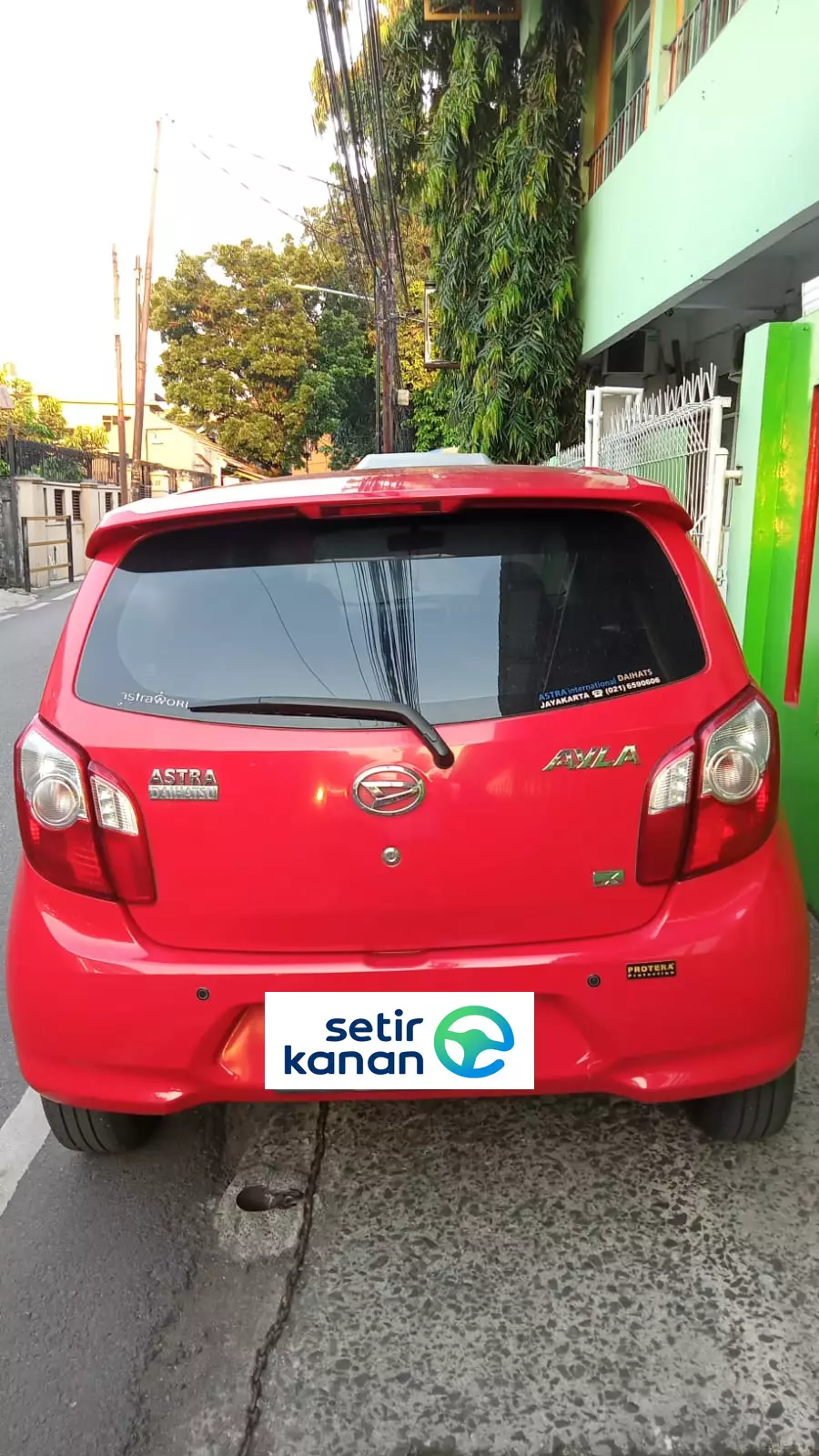 Layanan di , - | Setir Kanan