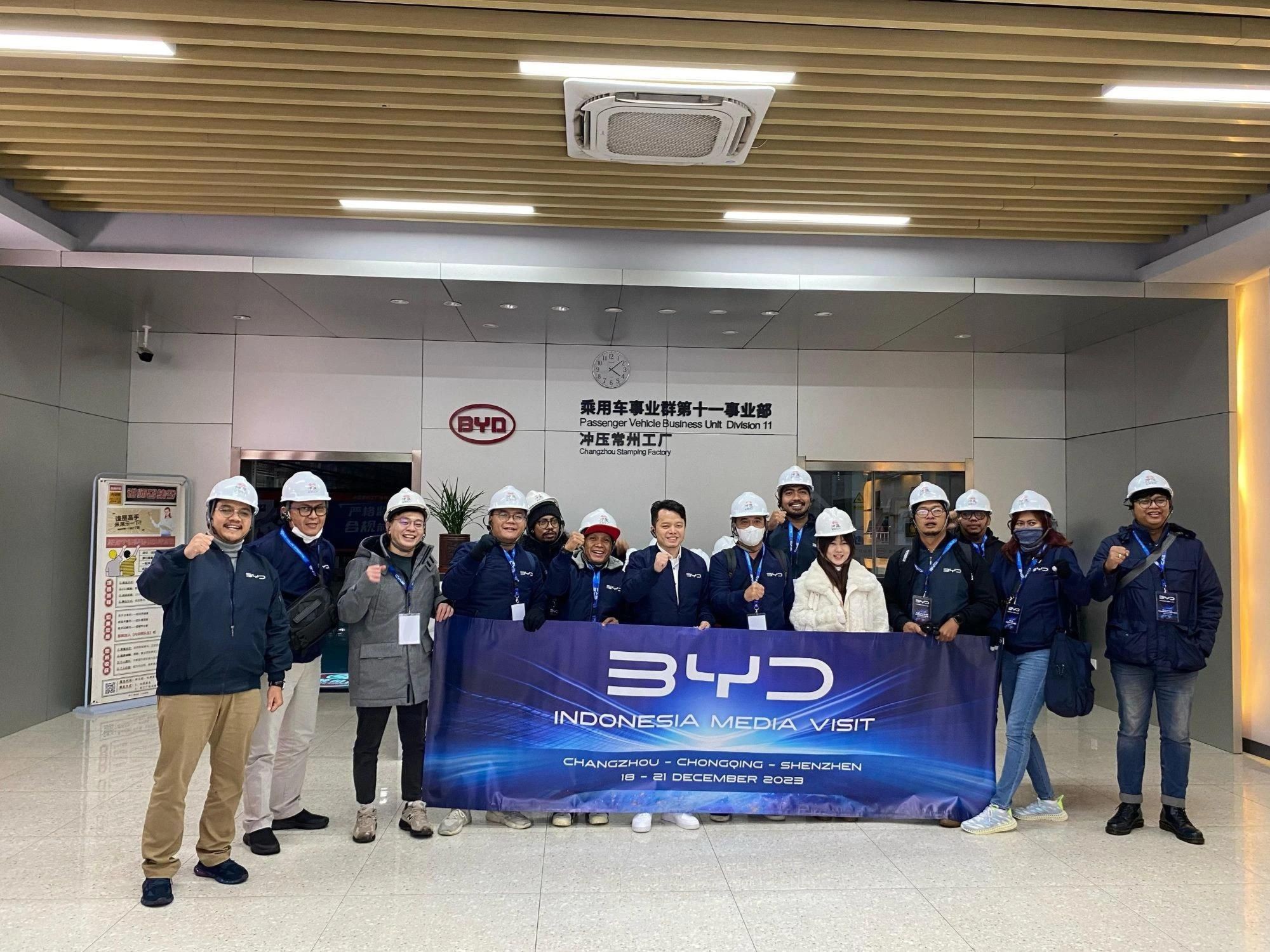 Simpel nan Murah! Ini 7 Mobil Sigra Bekas di Bandung - Setir Kanan