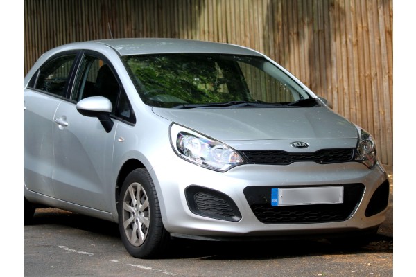 Spesifikasi & Harga Kia Rio Bekas, Masih Oke Setelah 10 Tahun! - Setir ...