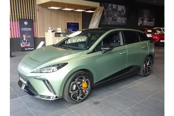 Morris Garage 4 EV Hadir di Indonesia, Mulai Rp 482 Juta - Setir Kanan