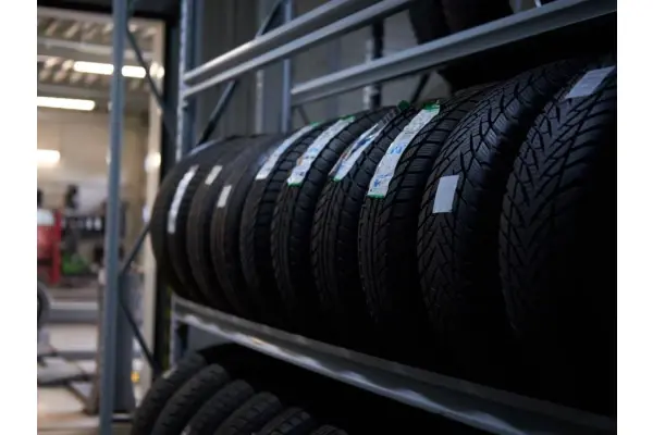 Perlu Ganti Ban? Berikut Rekomendasi Toko Ban Mobil di Tangerang ...