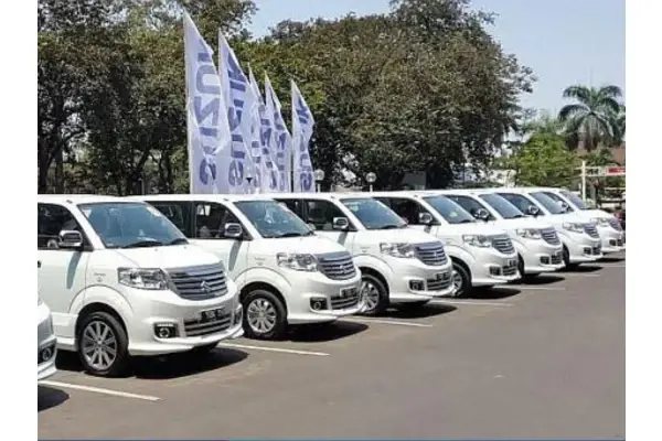 Terkenal Keren, Intip 3 Harga Mobil APV Terbaru Tahun 2025! - Setir Kanan