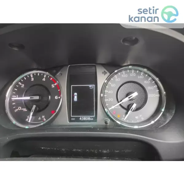 Beli mobil bekas Toyota All New DC 2.4 G M/T DIESEL 2022 di Kendari | SEVA