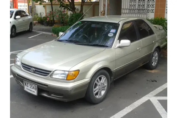 Toyota Soluna: Sedan Bekas Legendaris yang Irit dan Tangguh - Setir Kanan