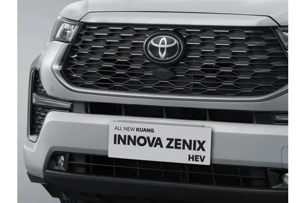 8 Kelebihan Innova Zenix, Pilihan Upgrade Terbaik dari Innova Reborn ...