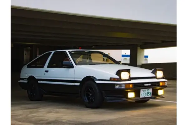 Mengenal Toyota AE86, Legenda Otomotif yang Tak Pernah Padam! - Setir Kanan