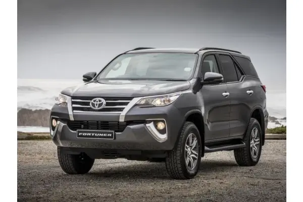 fortuner-2017.webp