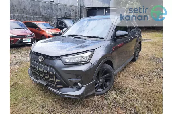 Jual Mobil TOYOTA RAIZE 1.0 GR S CVT ONE TONE automatic 2022 Makassar ...